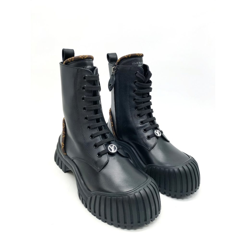 Louis Vuitton Black Ruby Flat Ranger Boots – The Luxe Closet